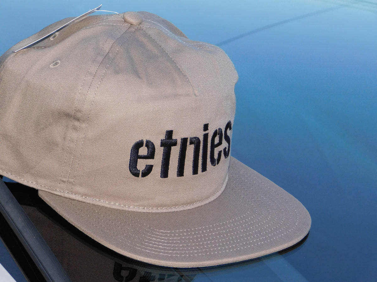 etnies corp snapback gorra – monkeysskateboarding